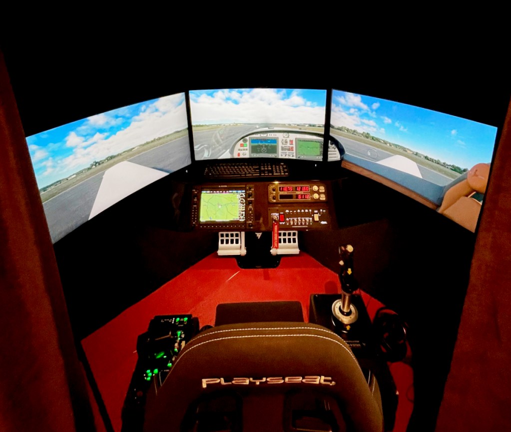 Un simulateur de vol pour l’apprentissage, le perfectionnement ou le ...